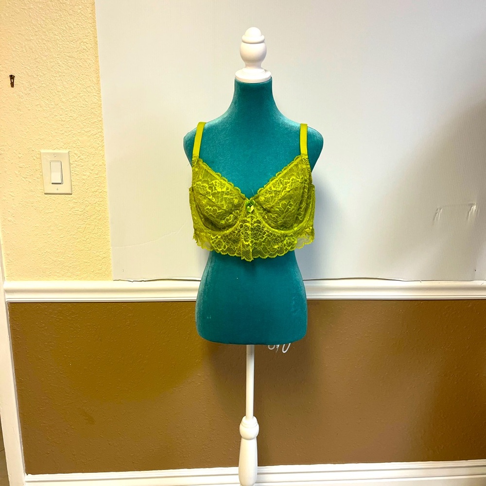 Savage X Fenty Lace Unlined Bra Acid Lime Green Size … - Gem